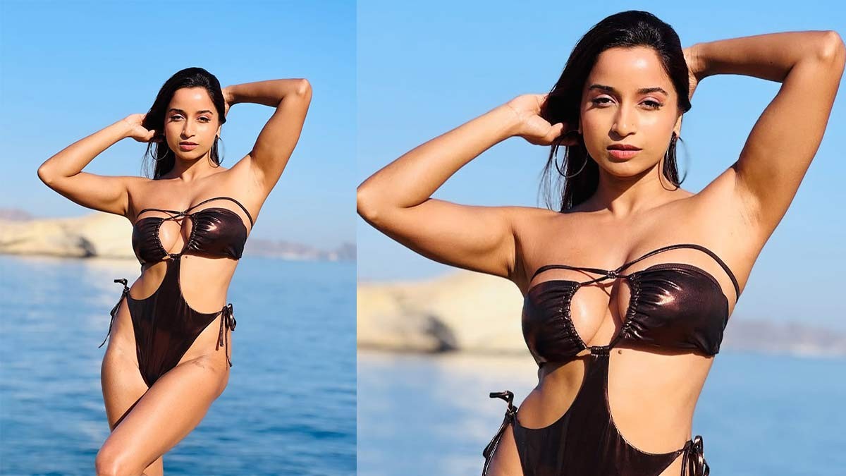 Pooja Bhalekar Oozes Oomph in a Strapless Bandeau Shape One-Piece