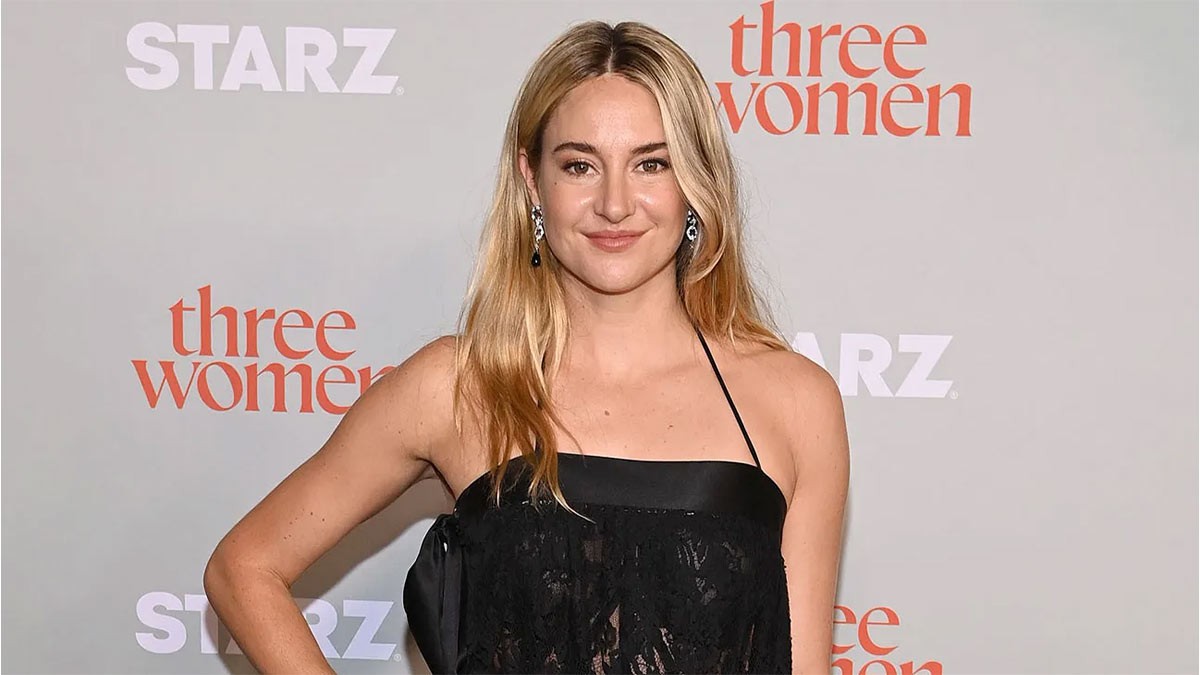 Top 10 Most Gorgeous Hollywood Actresses in 2025