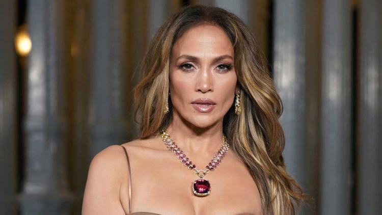 Jennifer Lopez Says: Women Grow Sexier with Age