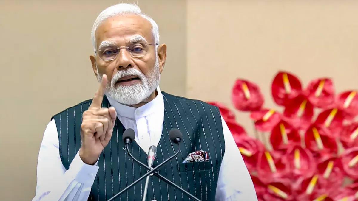 PM Modi Targets Ex-PM: ‘Nehru Partitioned Country Twice,’ Criticizes ...