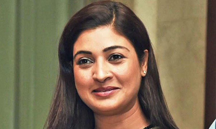 10 most beautiful female politicians of India