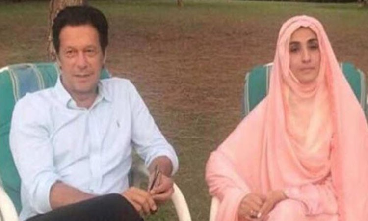 10 lesser-known facts about Pakistan PM Imran Khan's third wife Bushra ...