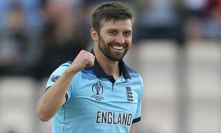 Top 10 current fast bowlers in International Cricket