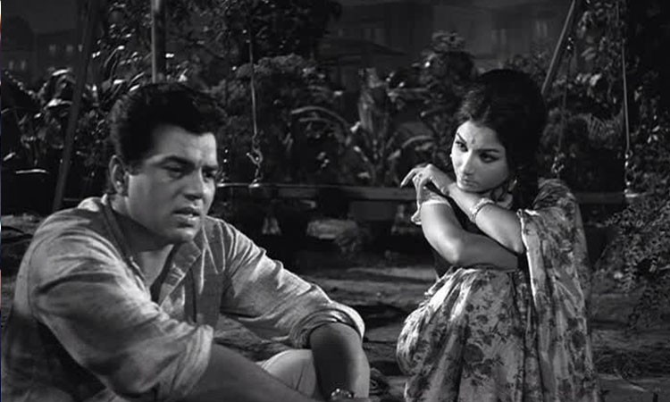 Dharmendra: Top 10 unforgettable movies of Bollywood’s He-Man