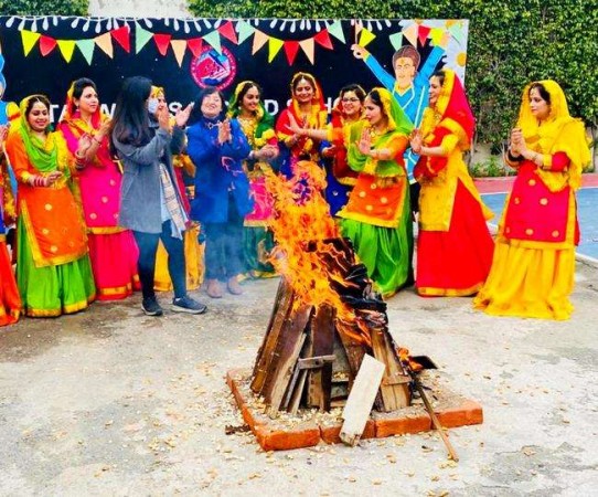 LOHRI: History, significance and connection to Sundar Mundariya