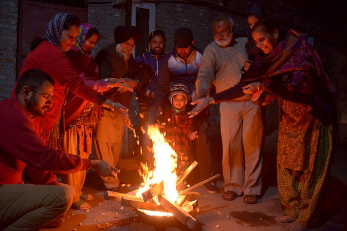 LOHRI: History, significance and connection to Sundar Mundariya