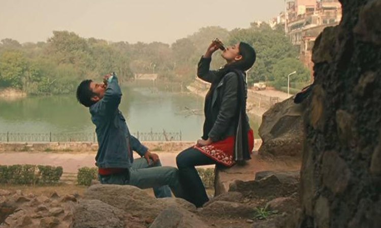 Top 8 Bollywood movies that give you taste of Delhi's spirit