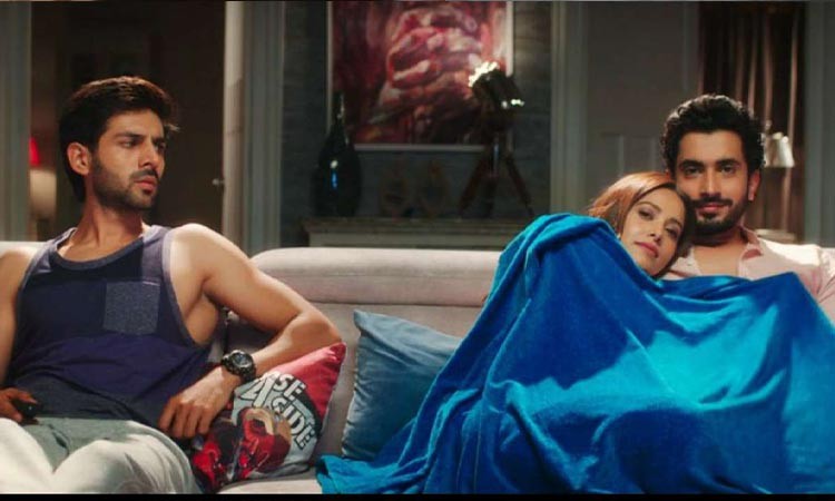 Top 10 Bollywood movies that redefine Bromance