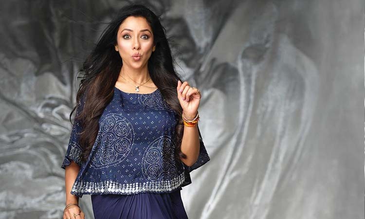 Anupama actress Rupali Ganguly steals heart with her fashion photoshoot