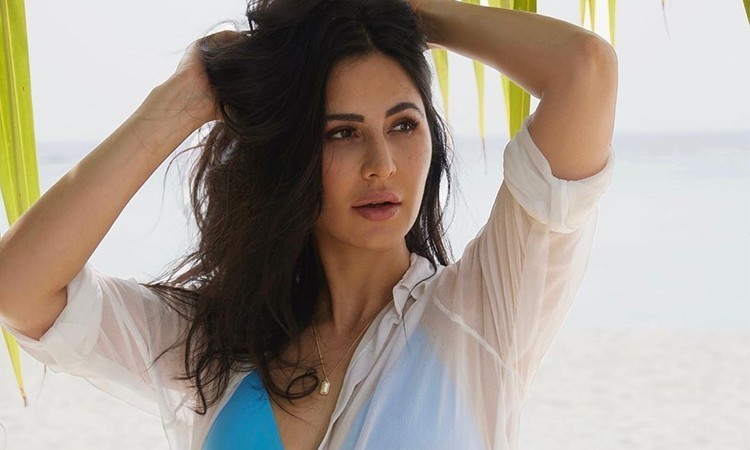Katrina Kaif robs the limelight in a white mini dress at KJo’s birthday ...