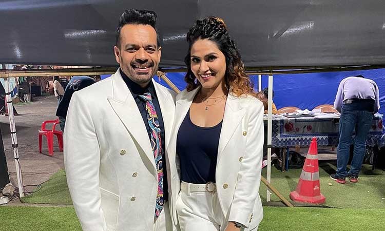 Adorable Pics: Gaurav Taneja and Ritu Rathee Taneja