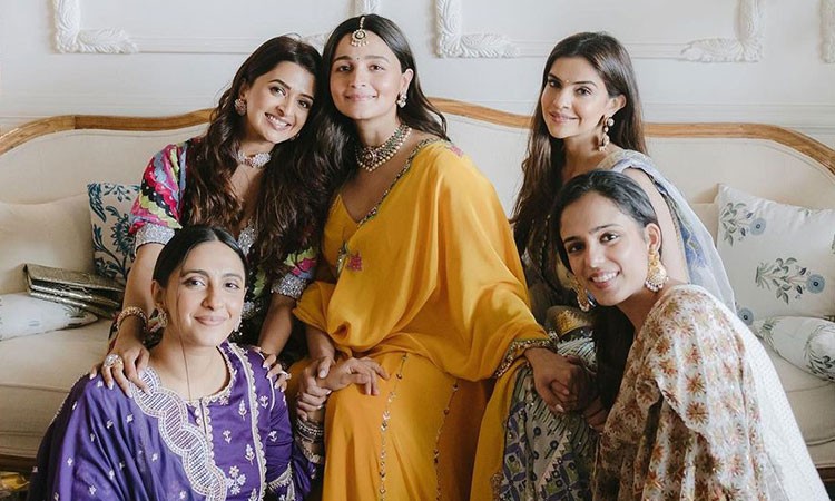 Alia Bhatt's Baby Shower: From Neetu Kapoor to Karan Johar, friends and ...