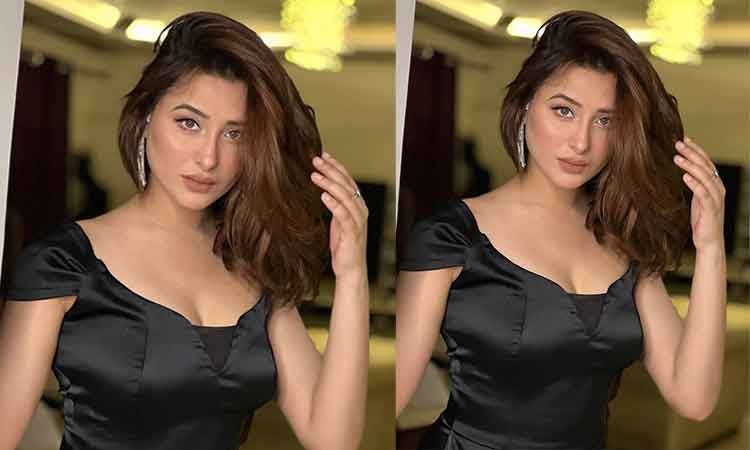 Mahira Sharma flaunts her toned body in sheer black monokini
