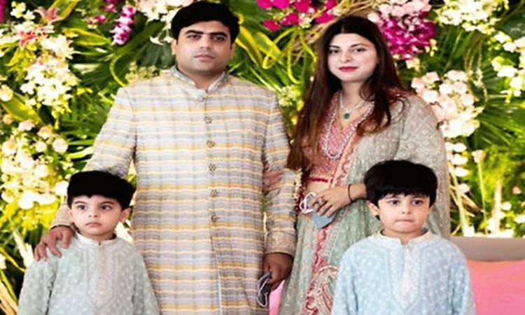 From Rajshree Yadav to Priyadarshani Raje Scindia: Meet beautiful wives ...