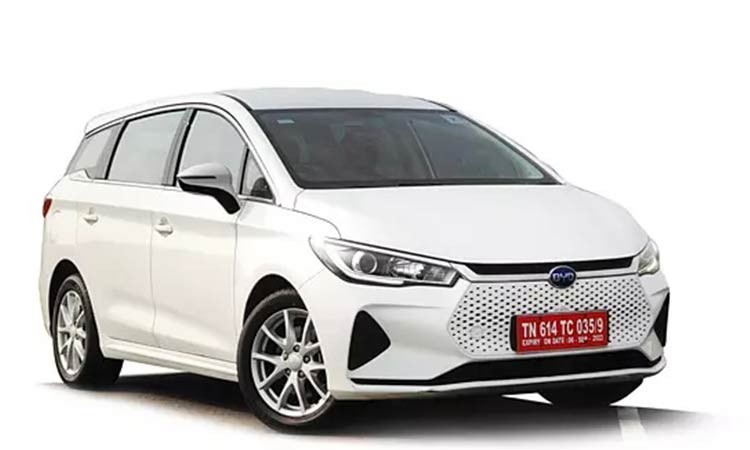 From Kia Carens to Toyota Vellfire: Top 10 MUVs in India
