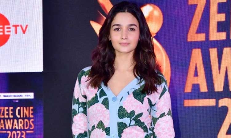 From Alia Bhatt to Deepika Padukone: Future projects of Top 8 leading Bollywood actresses