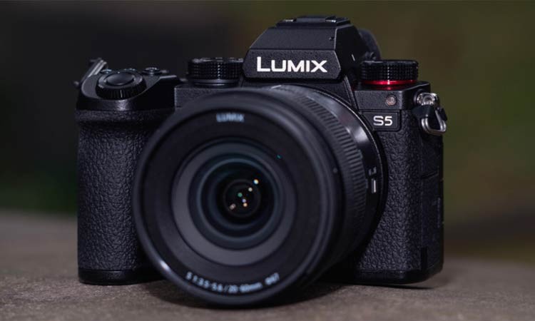 Lumix S5II launched with 24MP full-frame CMOS sensor at Rs. 1,94, 990 ...