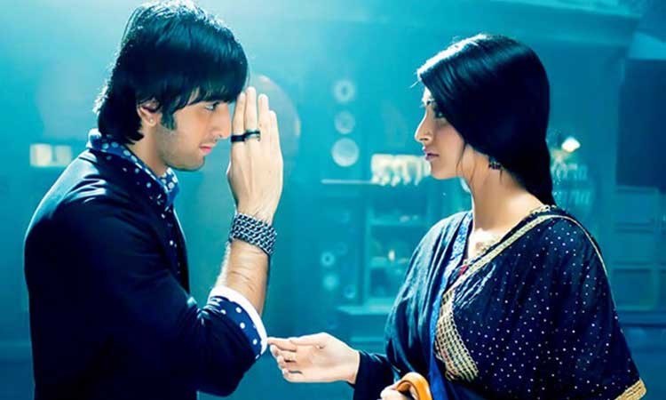 8 Bollywood movies that grabbed attention with superhit songs