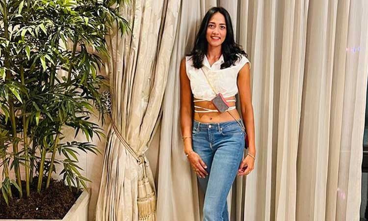 Karman Kaur Thandi: India's tennis sensation looks gorgeous in these ...