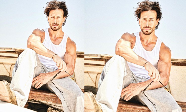 Top 10 romantic actors of Bollywood