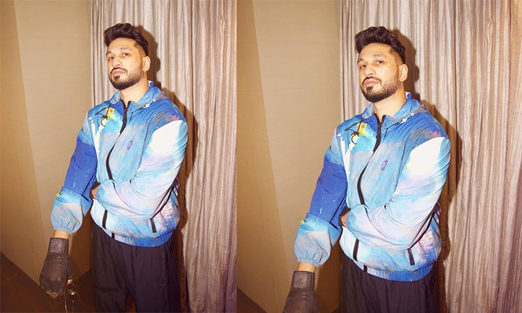 Top 10 most handsome singers of India