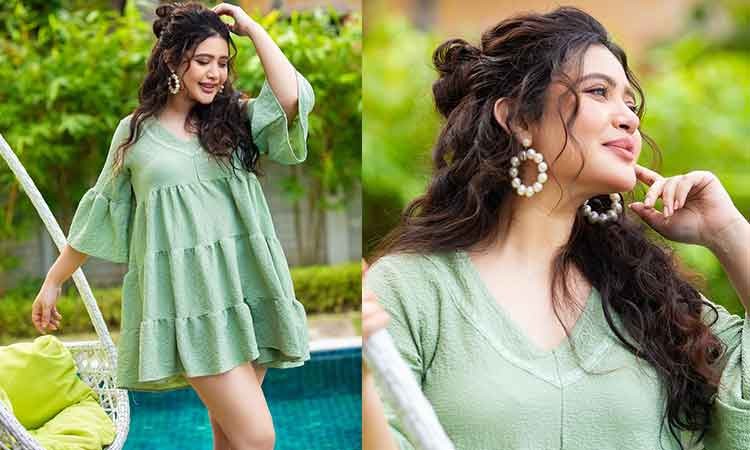 Red Sensation: Ena Shah breaks the internet in short middy dress with robe