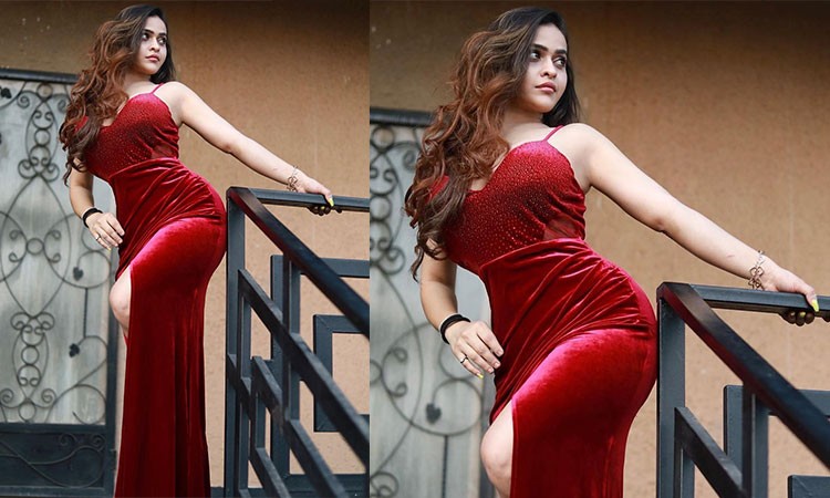 Sultry Glamour: Prajakta Dusane flaunts her curves in vibrant red gown